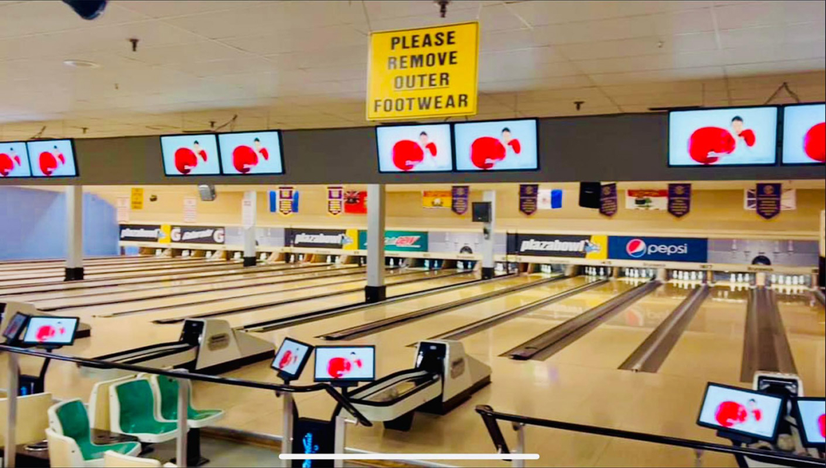 Plaza Bowl – Your #1 Family Fun Stop!